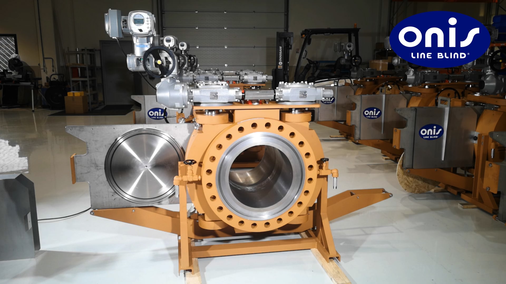 Media center - Video - Onis Line Blind